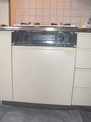 ビルトインコンロの取替 ナショナル製薄型ビルトインコンロKF-30-Kの取り替えです。 | 中京ガス機器株式会社